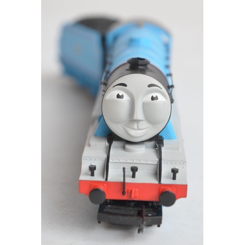 Hornby OO gauge R9291 Thomas & Friends DCC Ready 'Gordon The Blue ...