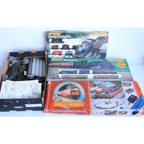 Collection of previously used OO gauge railway models and sets from ...