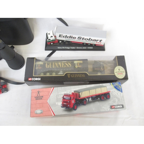 Collection of items to inc. E. Thomas & Williams Ltd Oil Lamp, Greenkat ...
