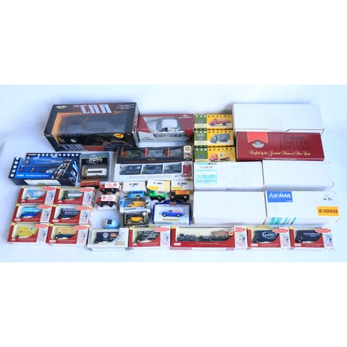 Mixed collection of mostly boxed diecast model vehicles from Matchbox ...