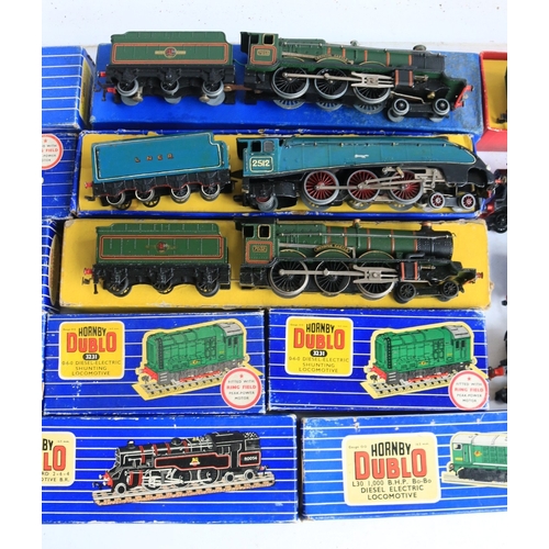 Collection of mostly boxed Hornby Dublo 3 rail electric locomotive ...