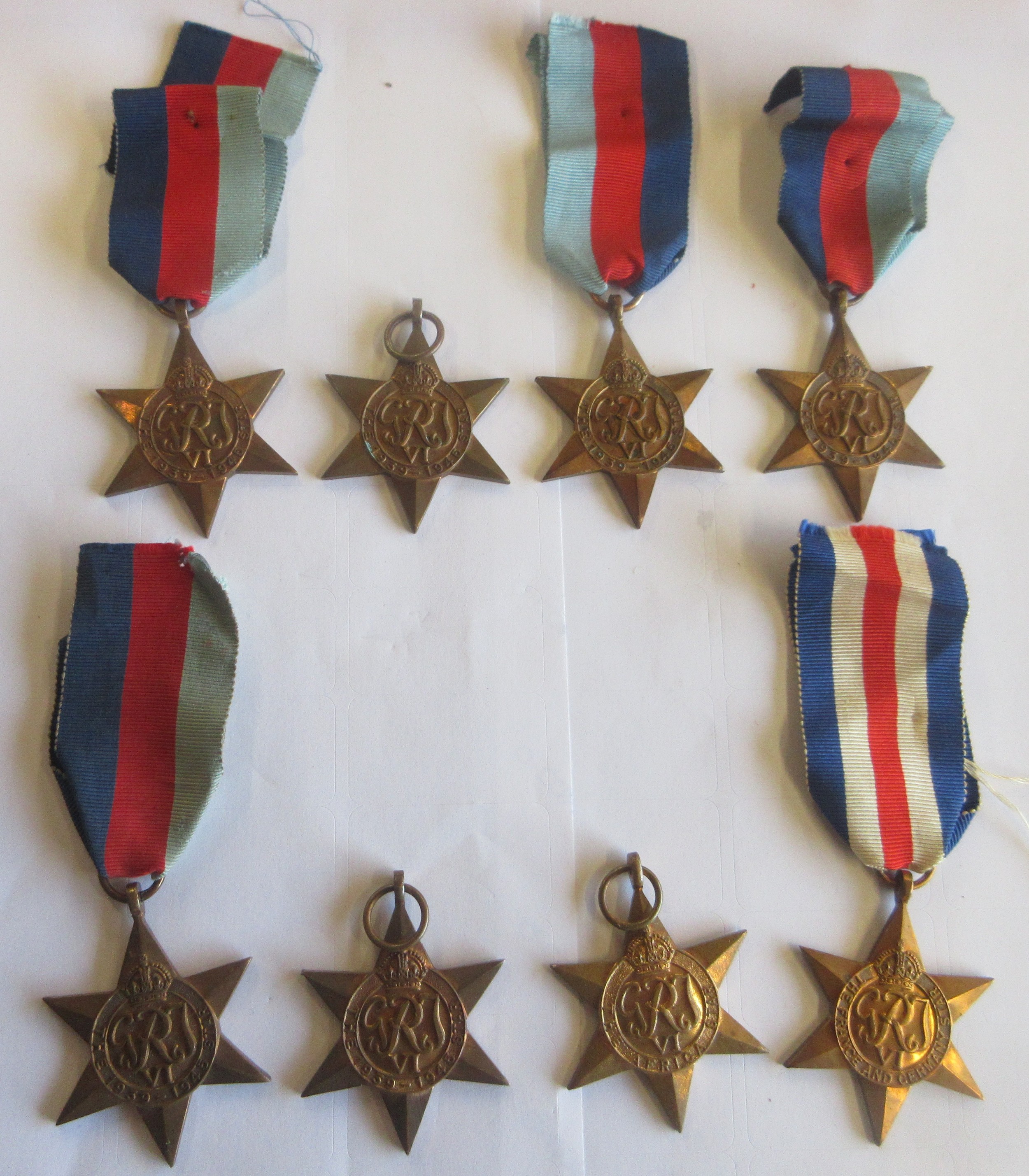 Large collection of WW2 stars including six 1939-45 stars (one without ...