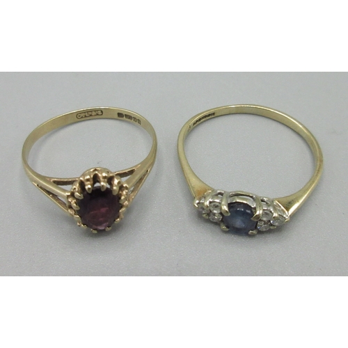 9ct yellow gold ring set with sapphire flanked by diamonds, stamped 375 ...