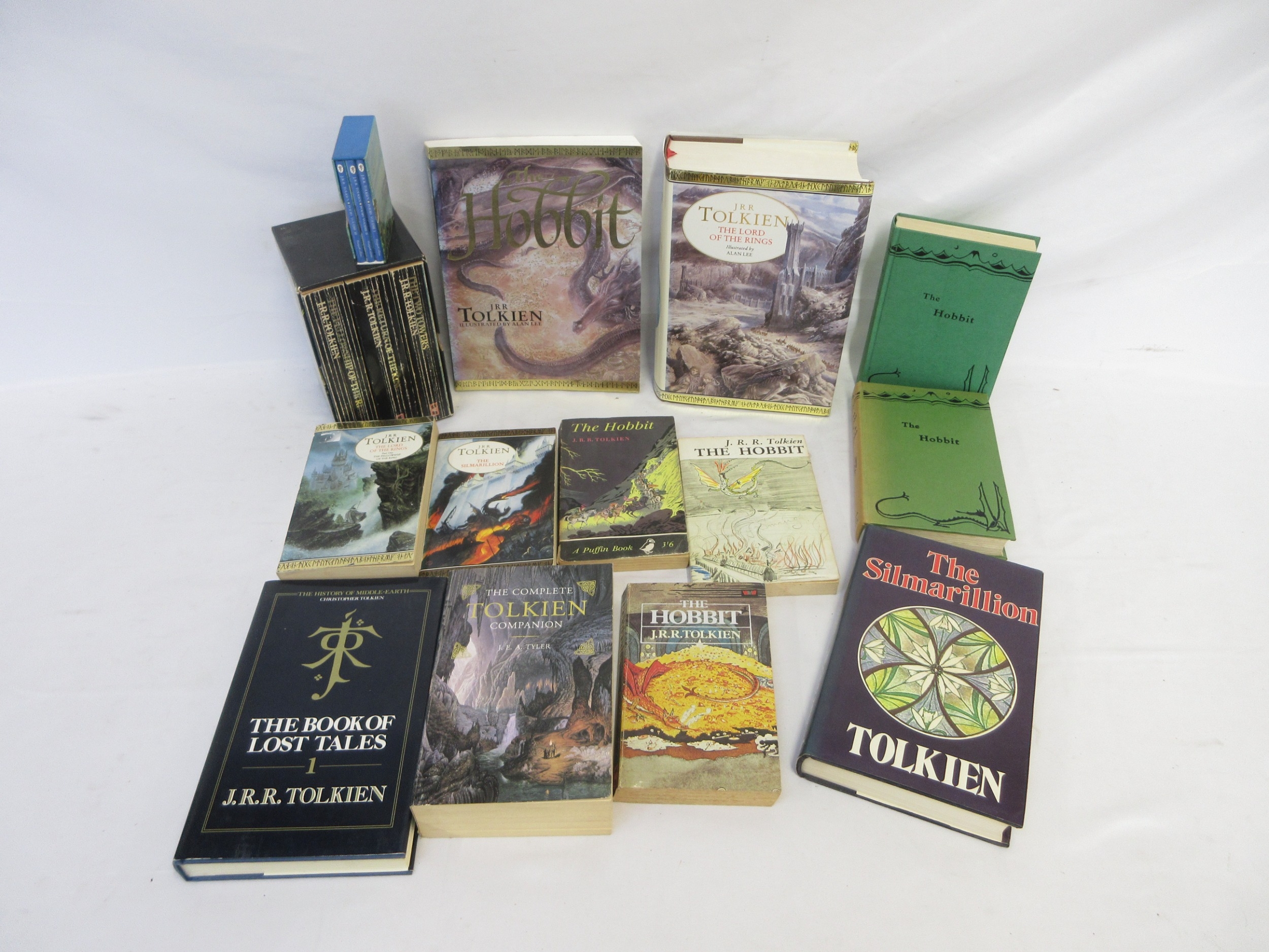 Collection of J.R.R. Tolkien / Lord of the Rings books to inc. The ...