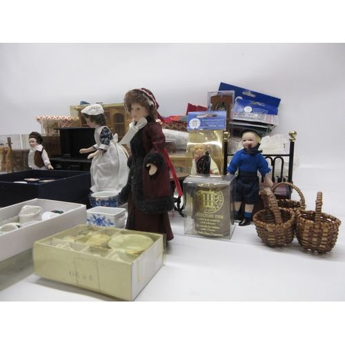 Cornucopia of dolls house dolls, furniture, fittings and décor ...