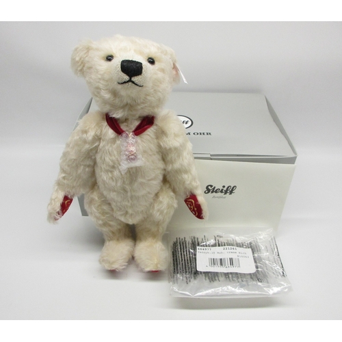 Limited Edition Steiff Nicholas bear, the Faberge Inspired teddy bear ...