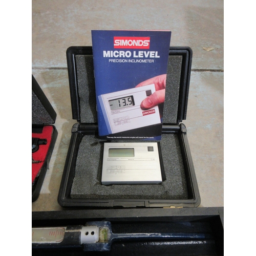 Simonds Micro Level Inclinometer, three Neill Tools precision squares ...