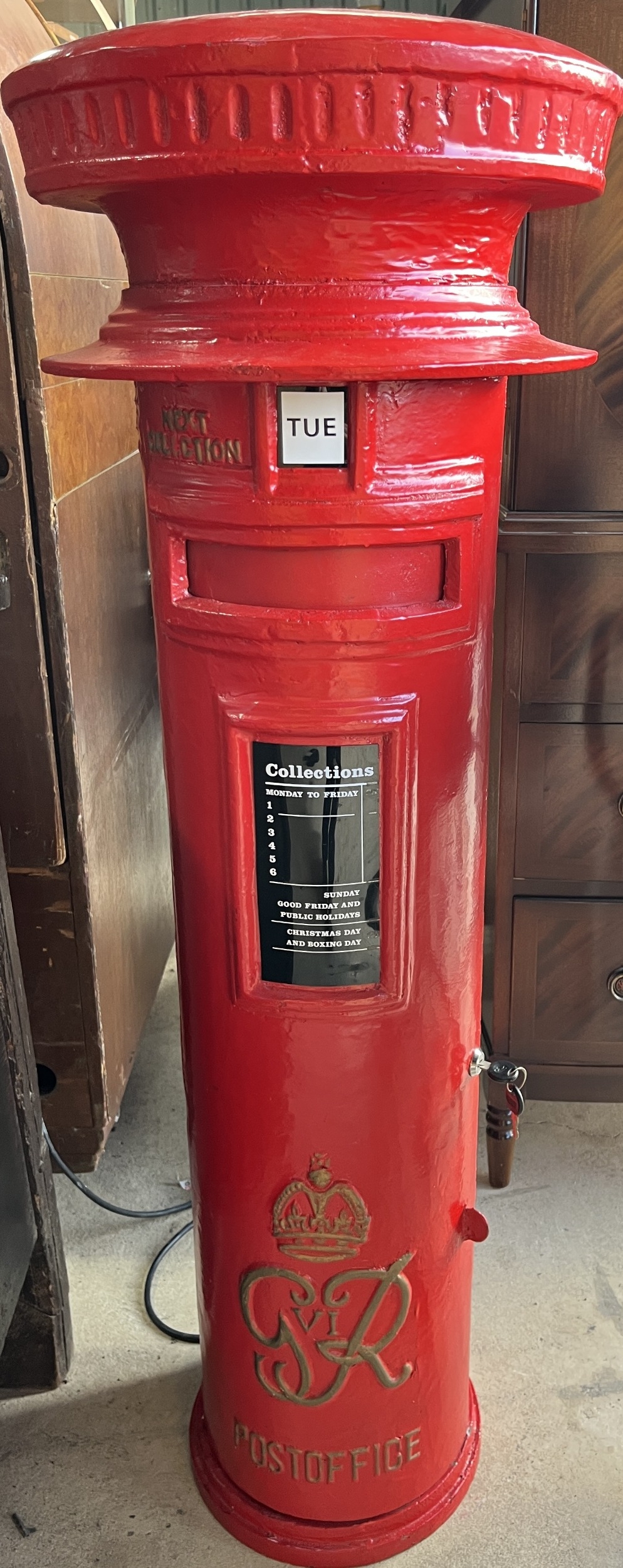 Cast iron Royal Mail reproduction free standing post box with internal ...