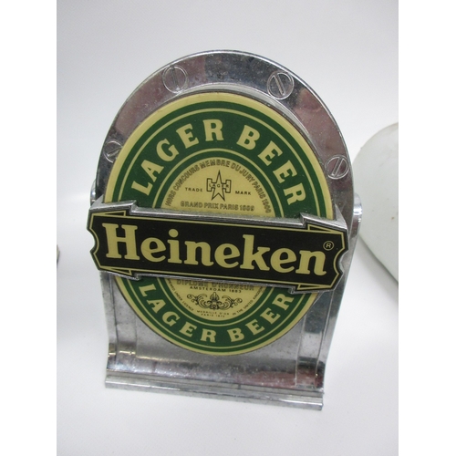 Collection of pub-related breweriana to include a Whitbread and Co ...