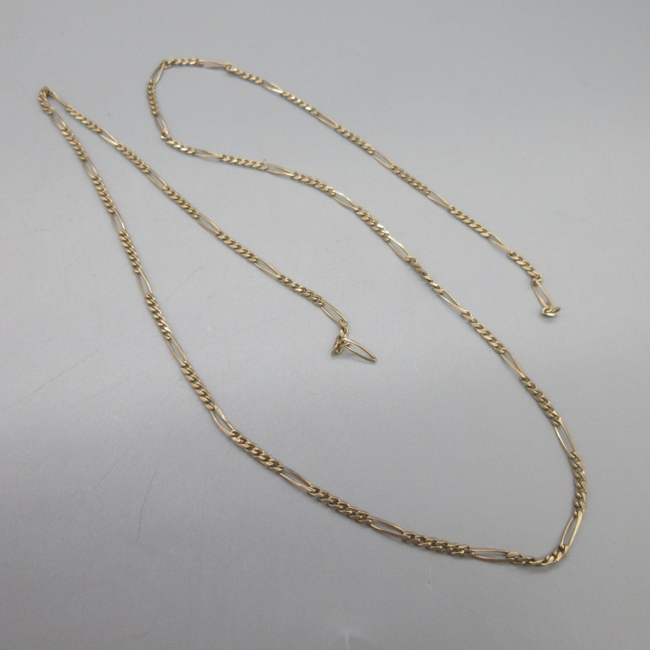 Unmarked rose tone metal figaro chain, without closure, 16.7g, L81cm