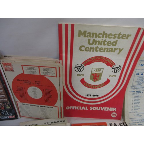 Large collection of mostly Manchester United FC/ Football Club United ...