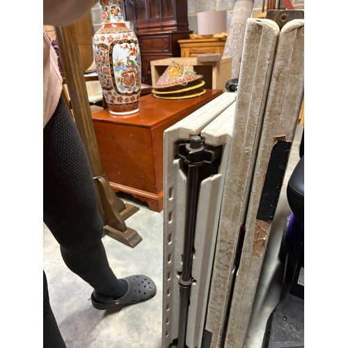 2 x Hard plastic folding tables