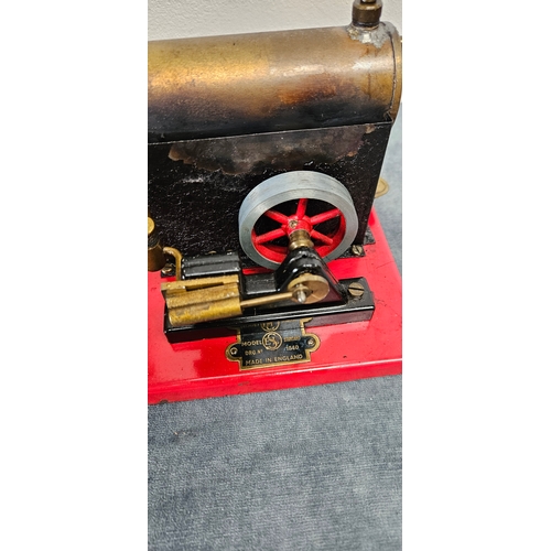 1950's SEL Model 1540 Stationary Steam Engine. With original box