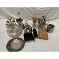 Box incl Condiment Set, Hip Flasks, Cut Glass Bowl, Etc