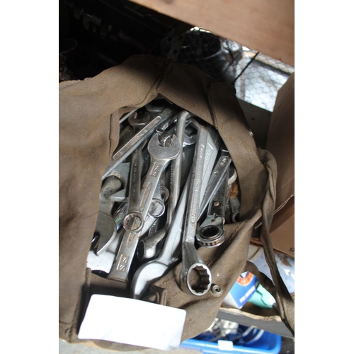 CANVAS BAG OF SPANNERS