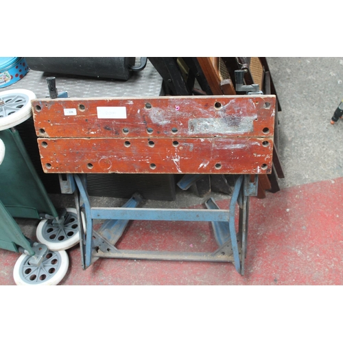 ADJUSTABLE FOLDING WORKMATE