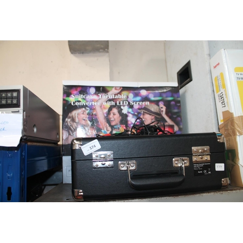 SUITCASE TURNTABLE CONVERTER WITH LED SCREEN