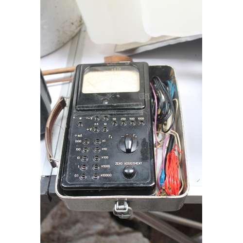 VOLT/AMP METER CASED