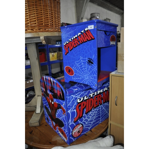 SPIDERMAN TOY BOX AND STOOL WITH DRAWER
