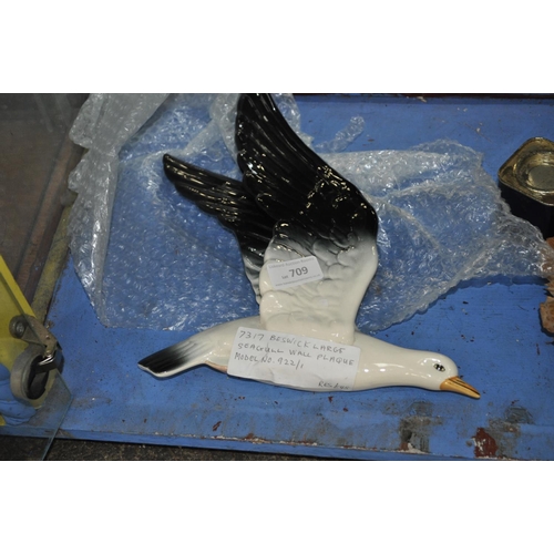 BESWICK LARGE SEAGULL WALL PLAQUE 922/1