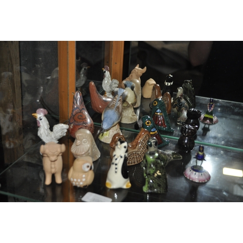 13 MINIATURE ANIMAL COLLECTABLE FIGURES