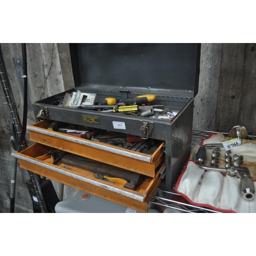 RAC TOOL BOX WITH TOOLS