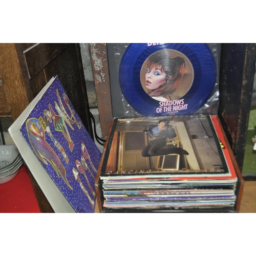 COLLECTABLE RECORDS INC COLOURED DISCS, UB40 AND PRINCE ETC