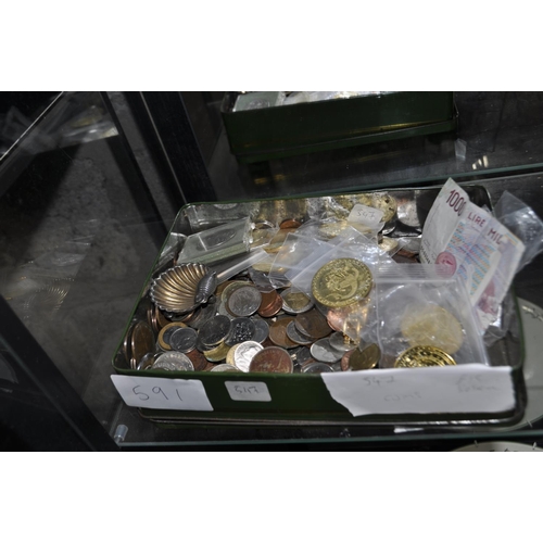 LARGE TIN OF MIXED COINS AND NOTES