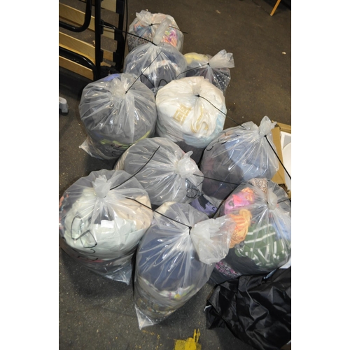 10 BAGS OF MIXED CLOTHING