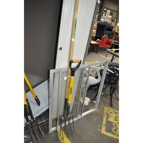 LONG HANDLED PITCH FORK AND NEW ROUGHNECK GARDEN FORK