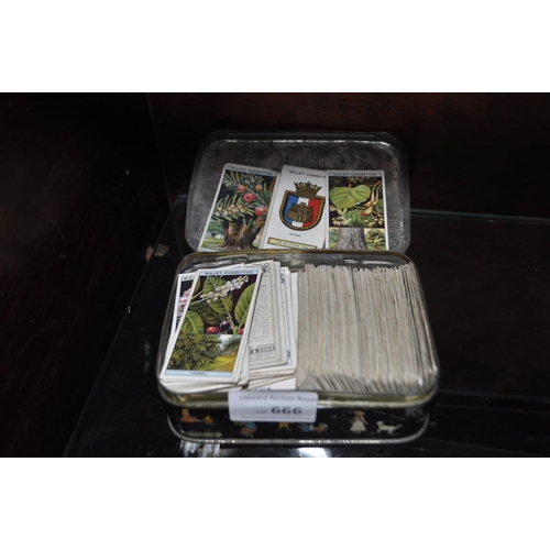 SELECTION OF COLLECTIBLE WILLS, CIGARETTE CARDS