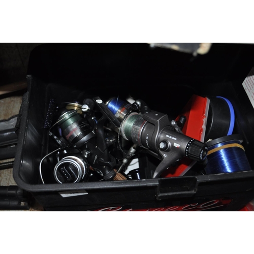 A CONTAINER OF APPROX 7 FISHING REELS INC ABU GARCIA, PENN EXTREME ETC ...
