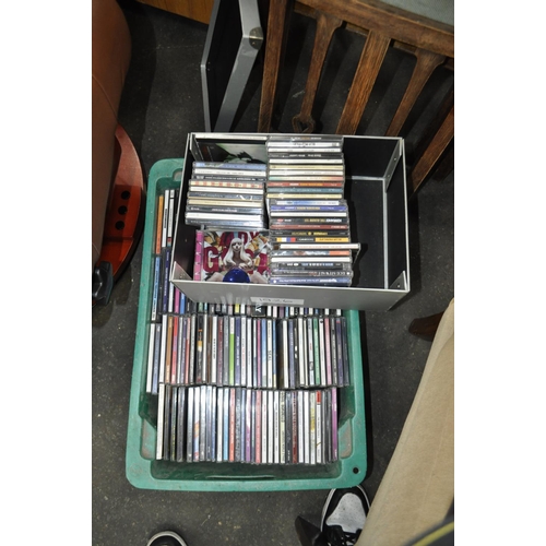 LARGE COLLECTION OF CDS MIXED ARTISTS,