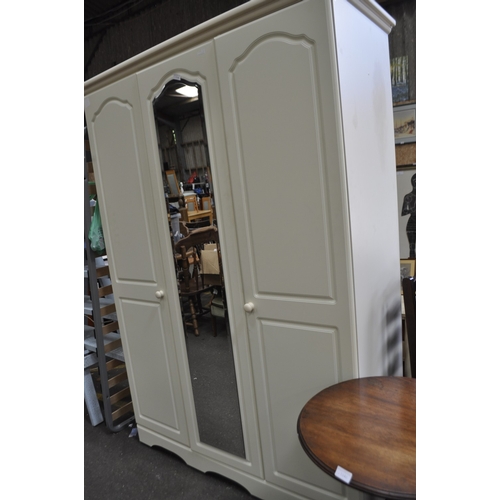 A MODERN MIRRORED TRIPLE WARDROBE - 198CM TALL BY 134CM WIDE BY 54CM DEEP