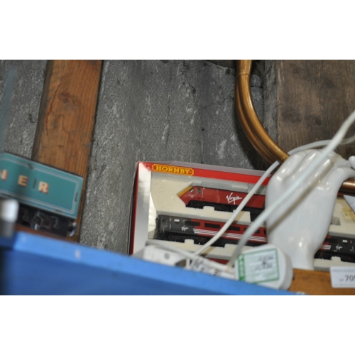 A BOXED HORNBY VIRGIN RAIL HIGH SPEED HS2 TRAIN SET - TESTED AND ...