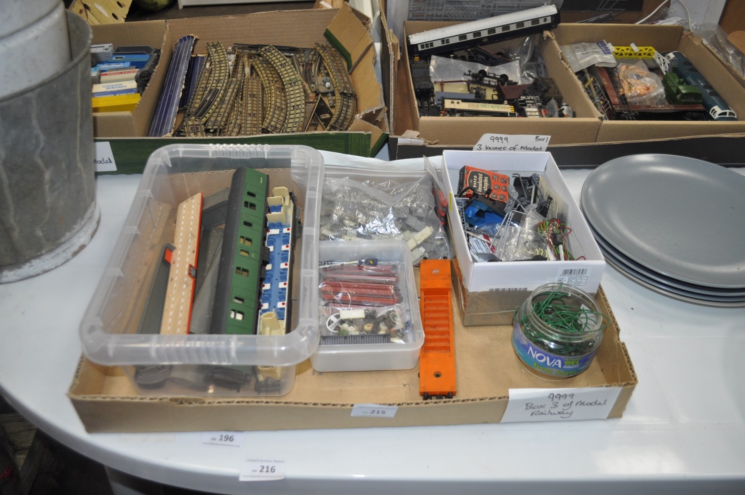 3 X BOXES OF MODEL RAILWAY ITEMS INC 00 GAUGE CARRIAGES, LOCO'S PLUS ...