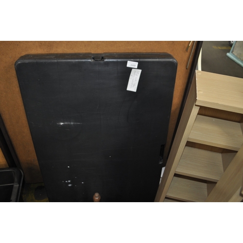 A VERY STURDY PLASTIC FOLDOUT PASTING / CAR BOOT TABLE