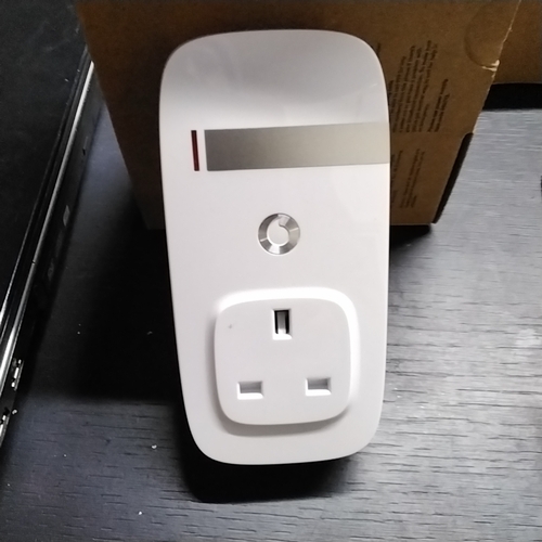 Vodafone Sure Signal Booster - Brand New - In box