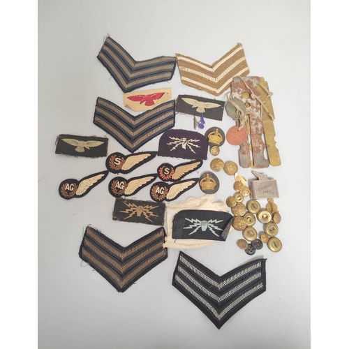 Collection of WW2 patches and buttons including Wireless Operator patch ...