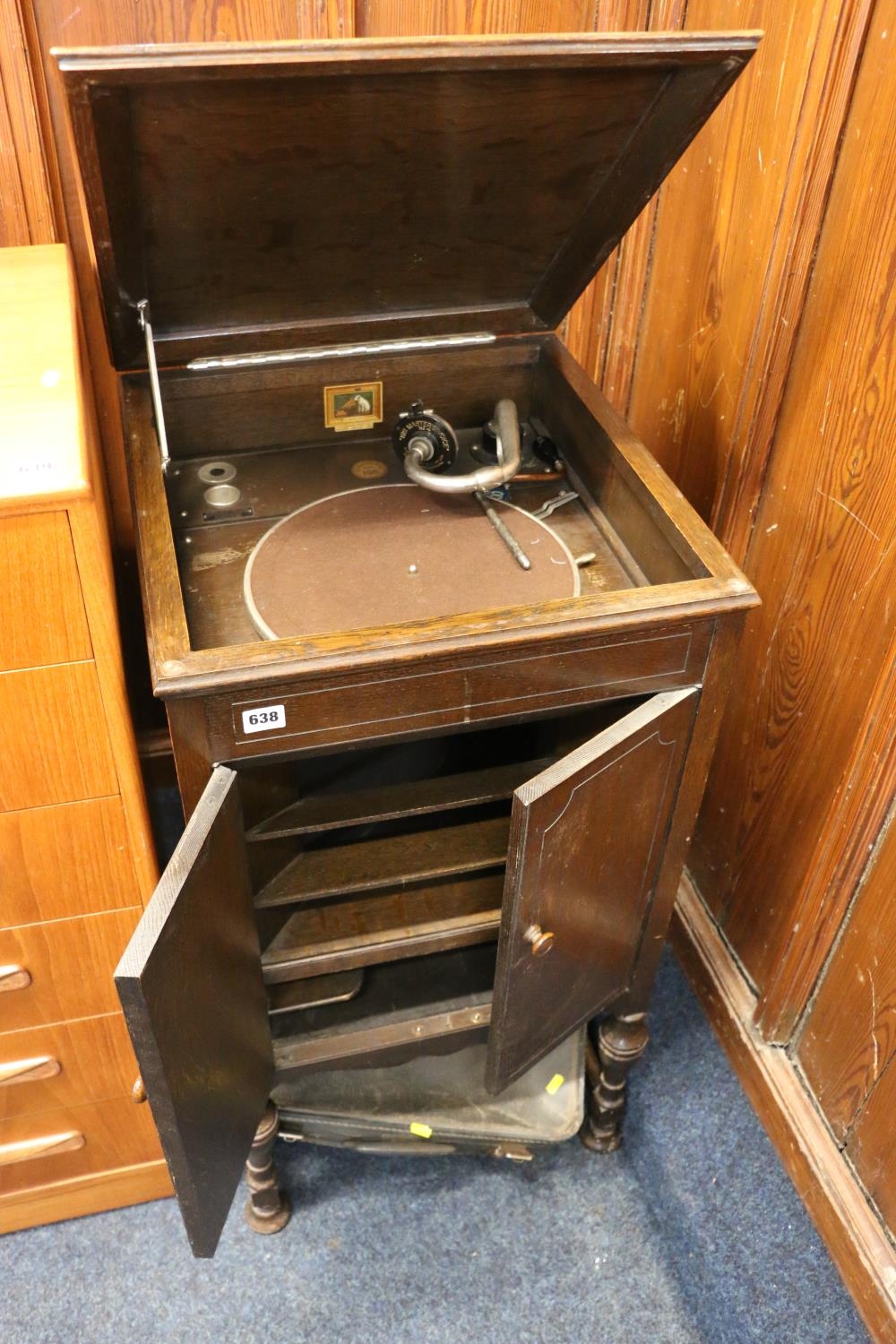 HMV gramophone in fitted music cabinet, model 156, 93cm high.