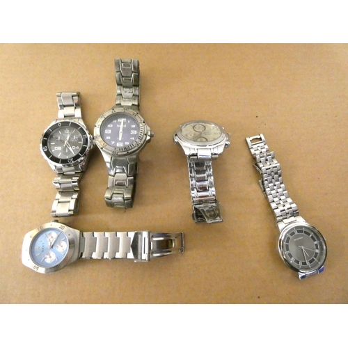 Five modern mens quartz watches to include Sekonda, Next, Loaded etc.