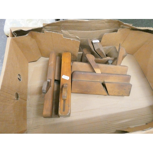 Box of wood rebate planes.