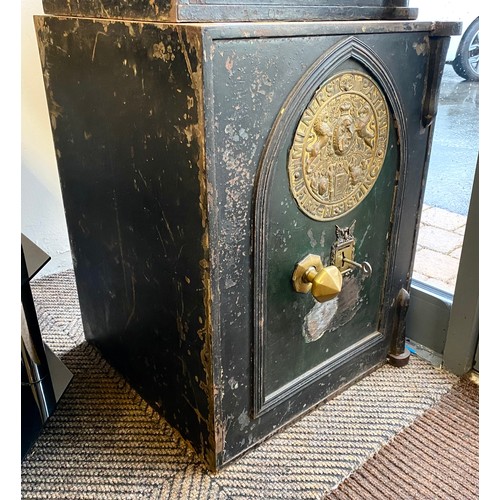 Vintage Milner's 212 Patent safe with key, H 61cm, W 46cm, D 45.5cm
