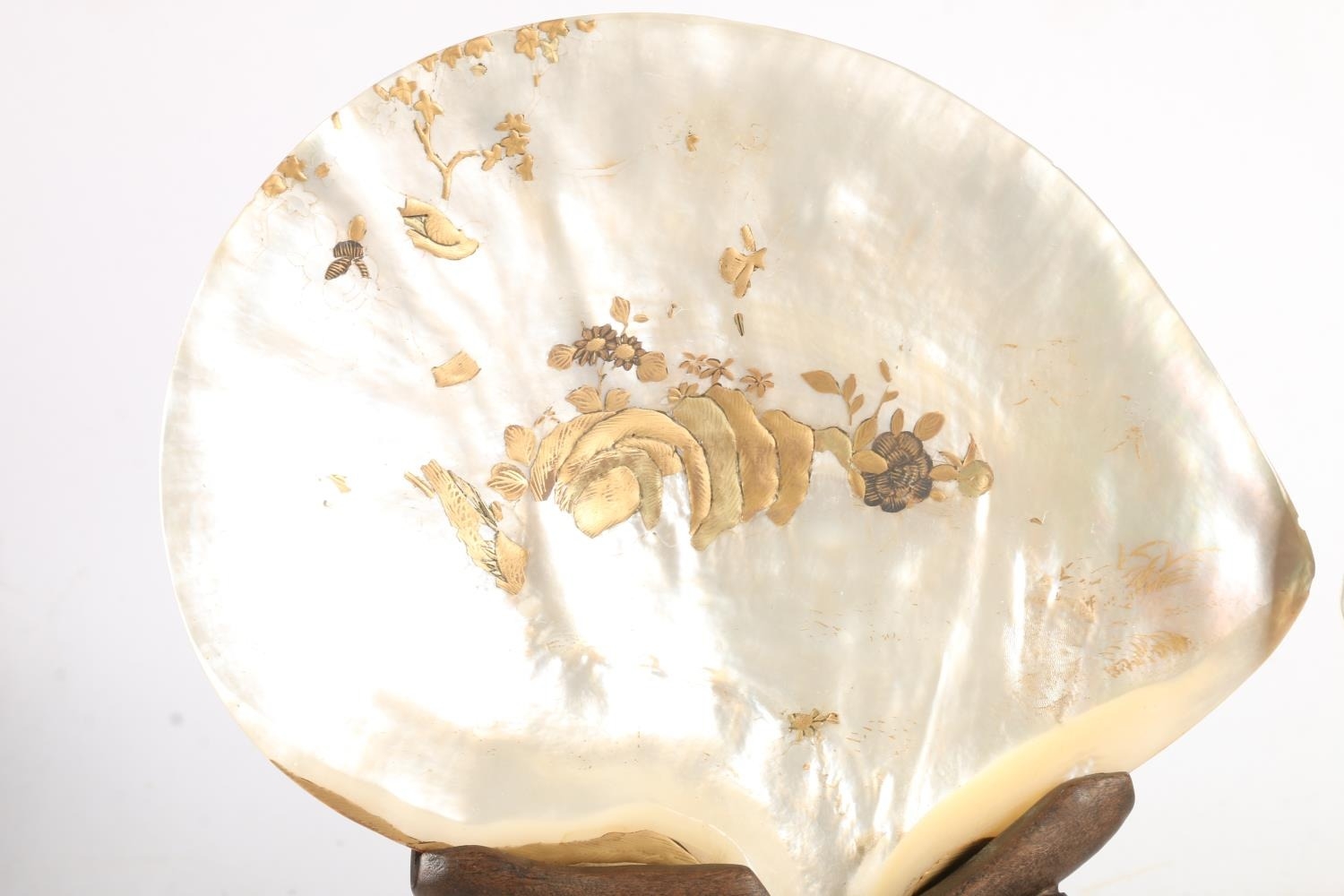 Pair of Chinese Export mother of pearl oyster shells, late Qing period ...
