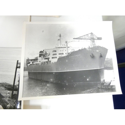 Shipbuilding - Barrow in Furness. Collection of 20 photographs of ...