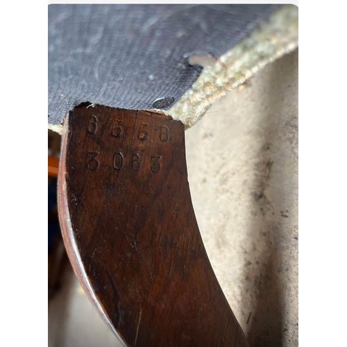 Howard And Sons Button back lounge chair