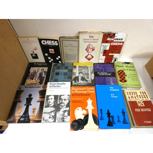 Chess. Carton of books & softback publications, ex a Chess Club library.
