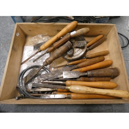 Clark 13in mini wood lathe and a group of wood turning tools to include ...