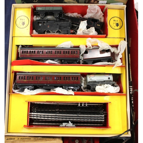 Trix twin railway TTR F23 62 passenger set, boxed, and another box ...
