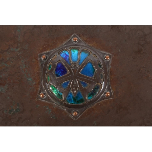 Arts & Crafts style hinge-top copper cigarette box, the top with ...